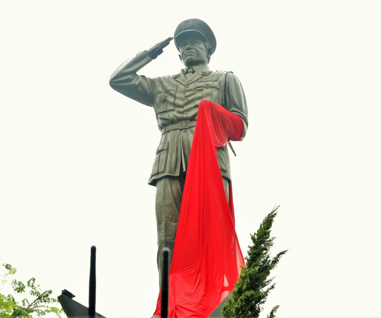 Resmi, Patung Pahlawan Jamin Ginting Hiasi Kota Medan Berdiri Kokoh